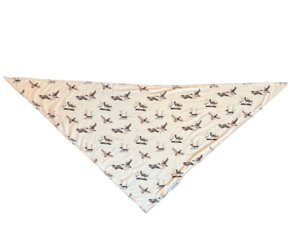 Duck Pet Bandana – LaLaLogan